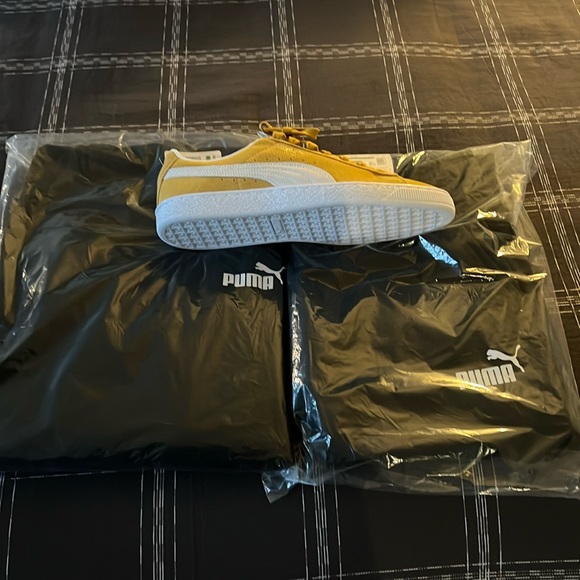 Puma | Shirts | Mens Puma Bundle Large Hoodie And Sweatpants Shoe Size ...